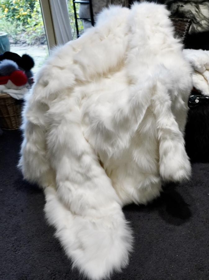 Pure Snow White Fox Fur Throw